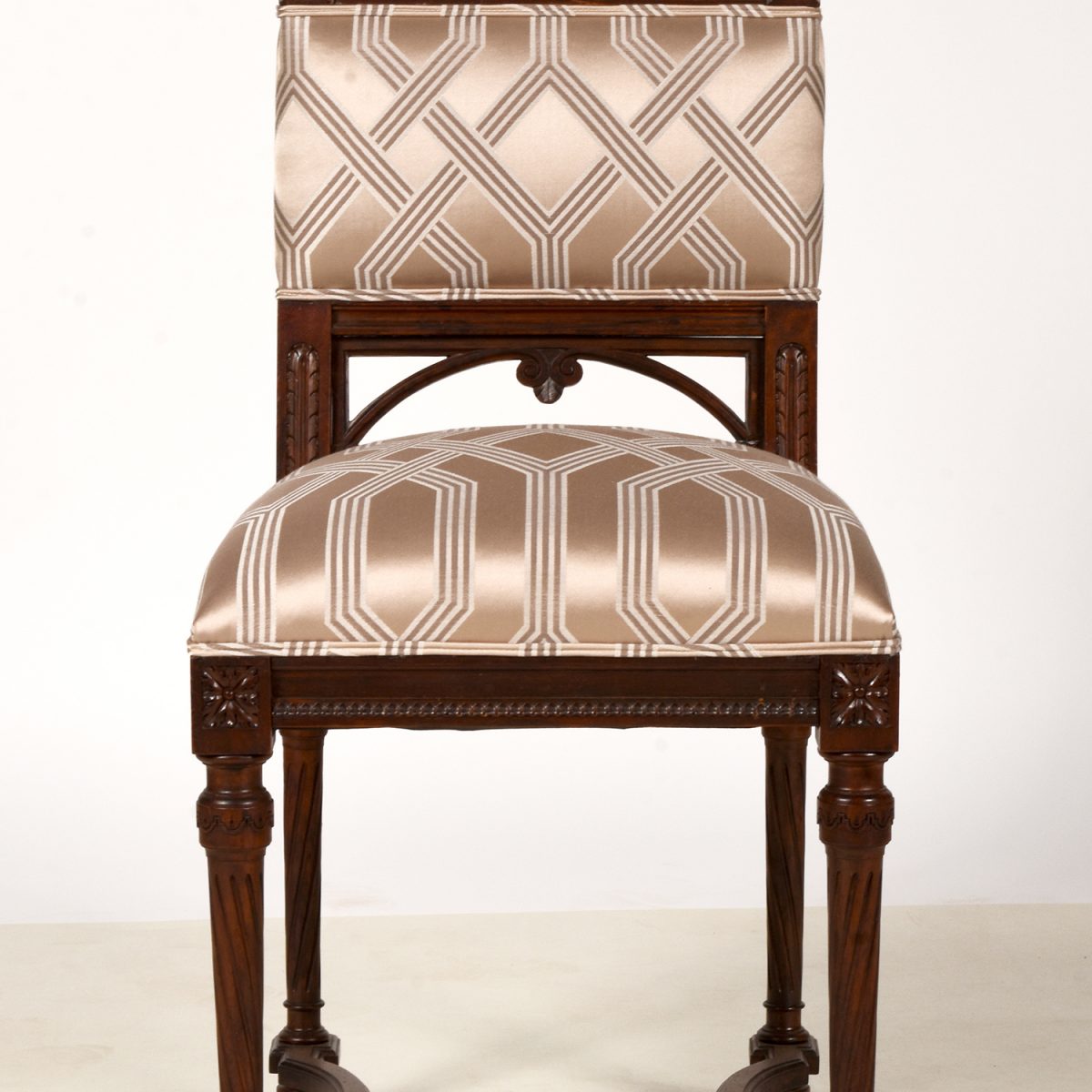 A Rare Ehrenfeld Acid Etched Floral Garland Wine Glass by Oskar Rauter ...