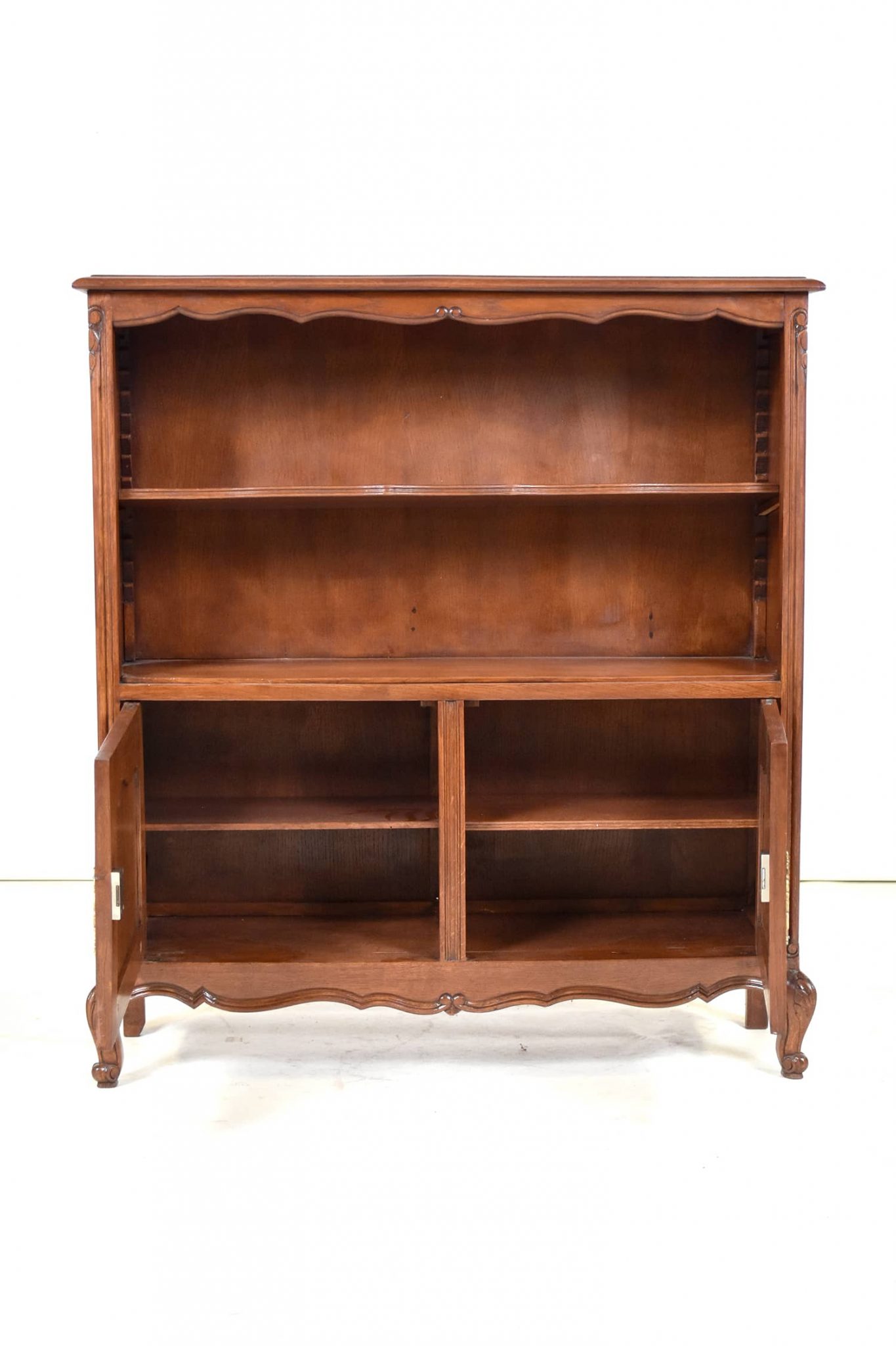 Bookcase Country French/Provincial style open-shelf. 1920's c.a. France ...